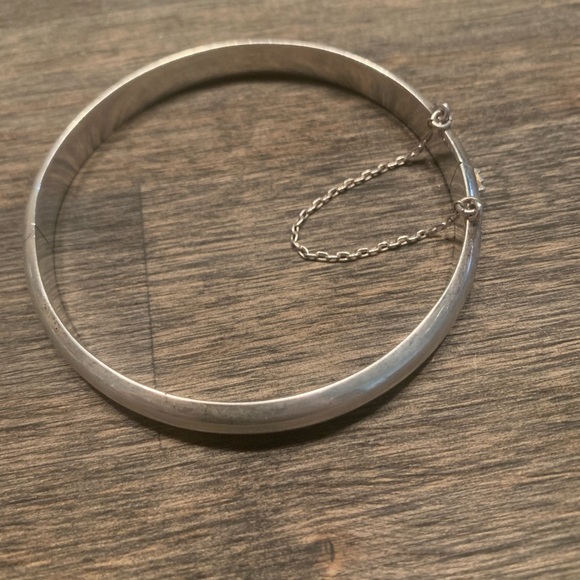 Jewelry | Vintage Sterling Silver Hinged Bangle Bracelet | Poshmark